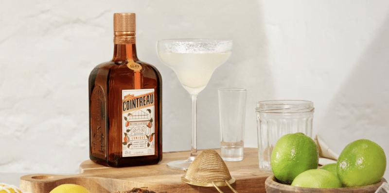 7 Alternatives to Triple Sec in Cocktails - Theresa Reviews