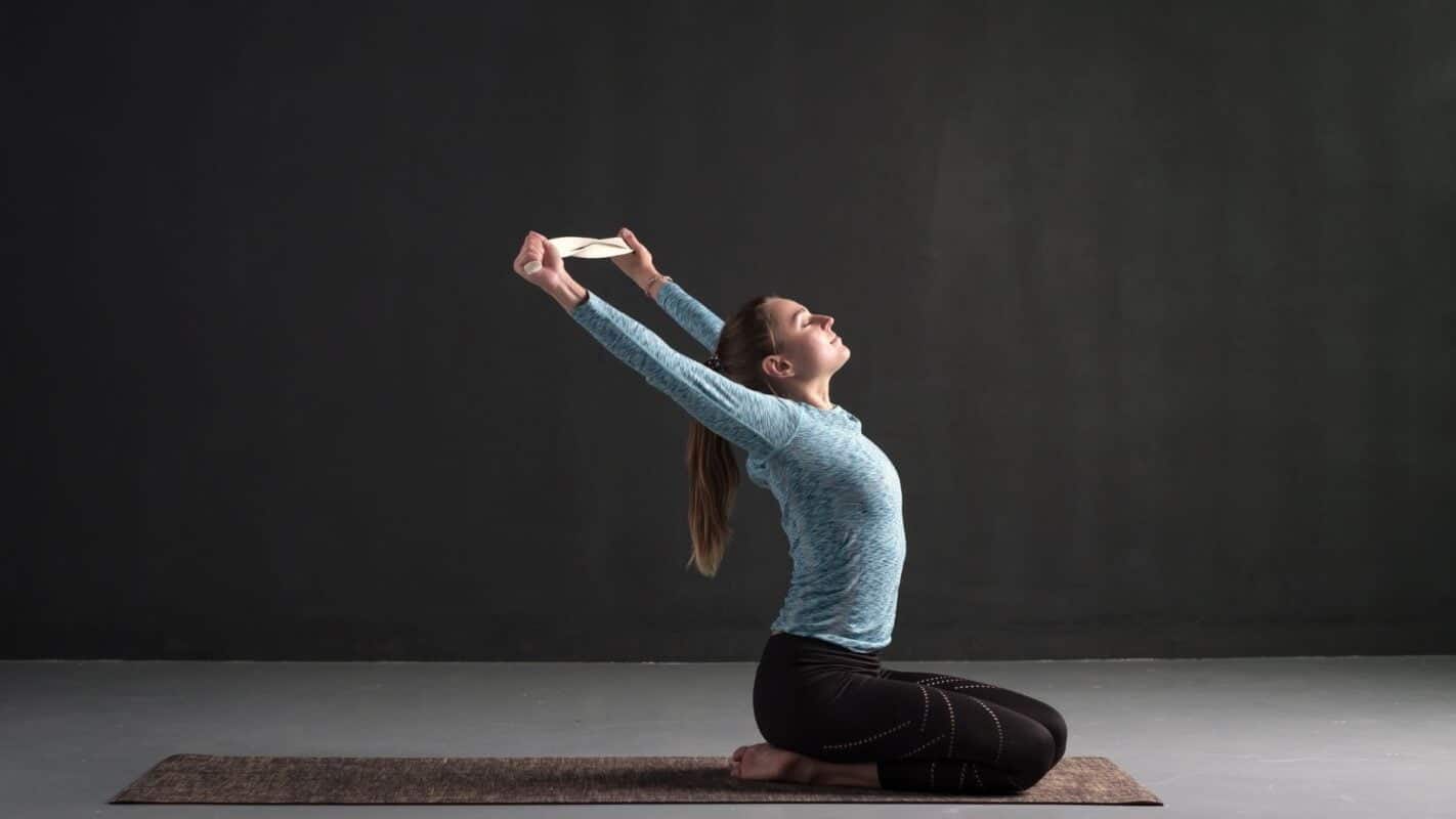 15 Natural Remedies and Stretches to Ease Flared Rib Pain - Theresa Reviews