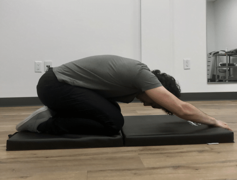 15 Natural Remedies and Stretches to Ease Flared Rib Pain - Theresa Reviews