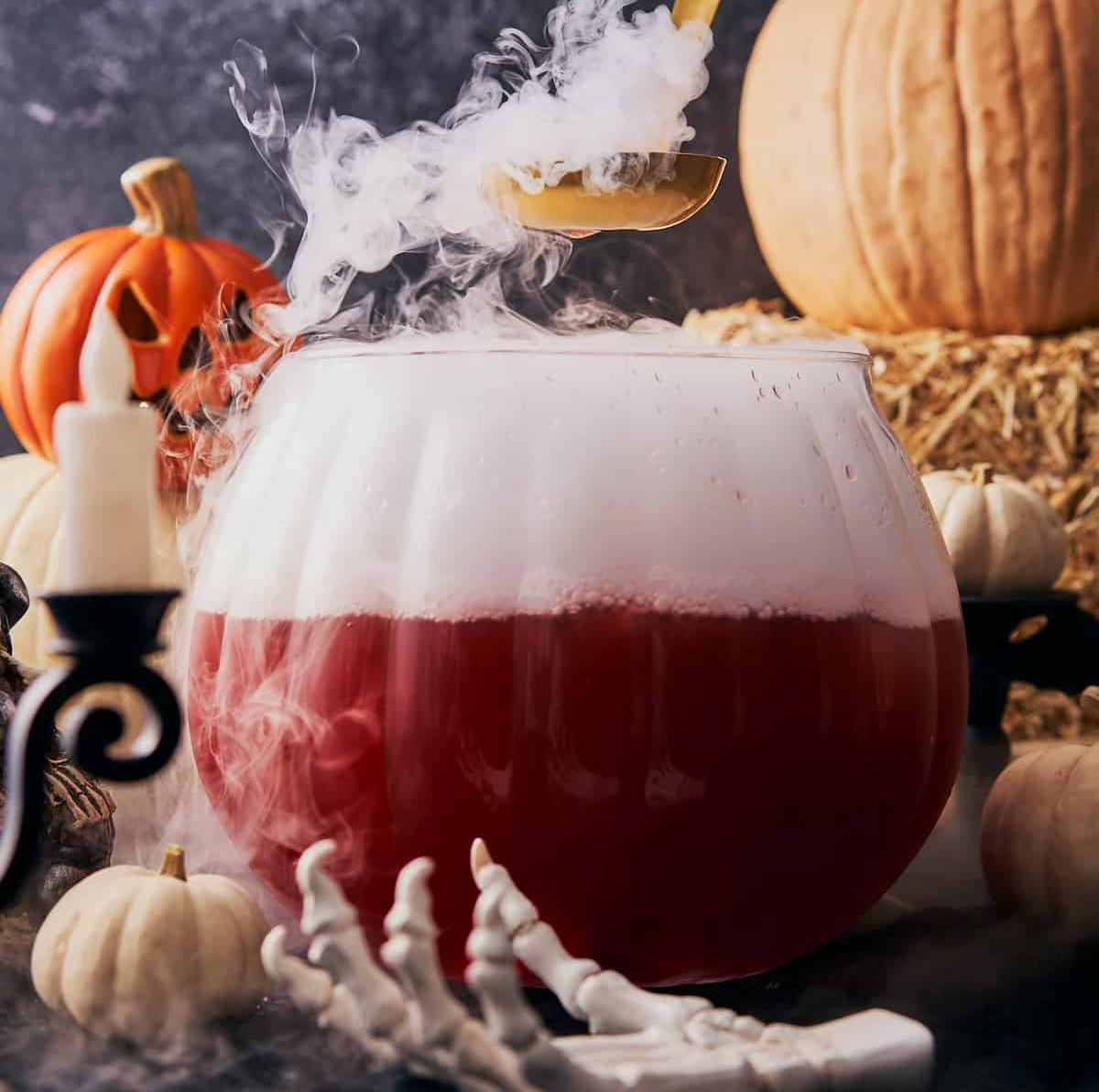 29 Creative Dry Ice Drink Recipes to Amaze Your Guests - Theresa Reviews