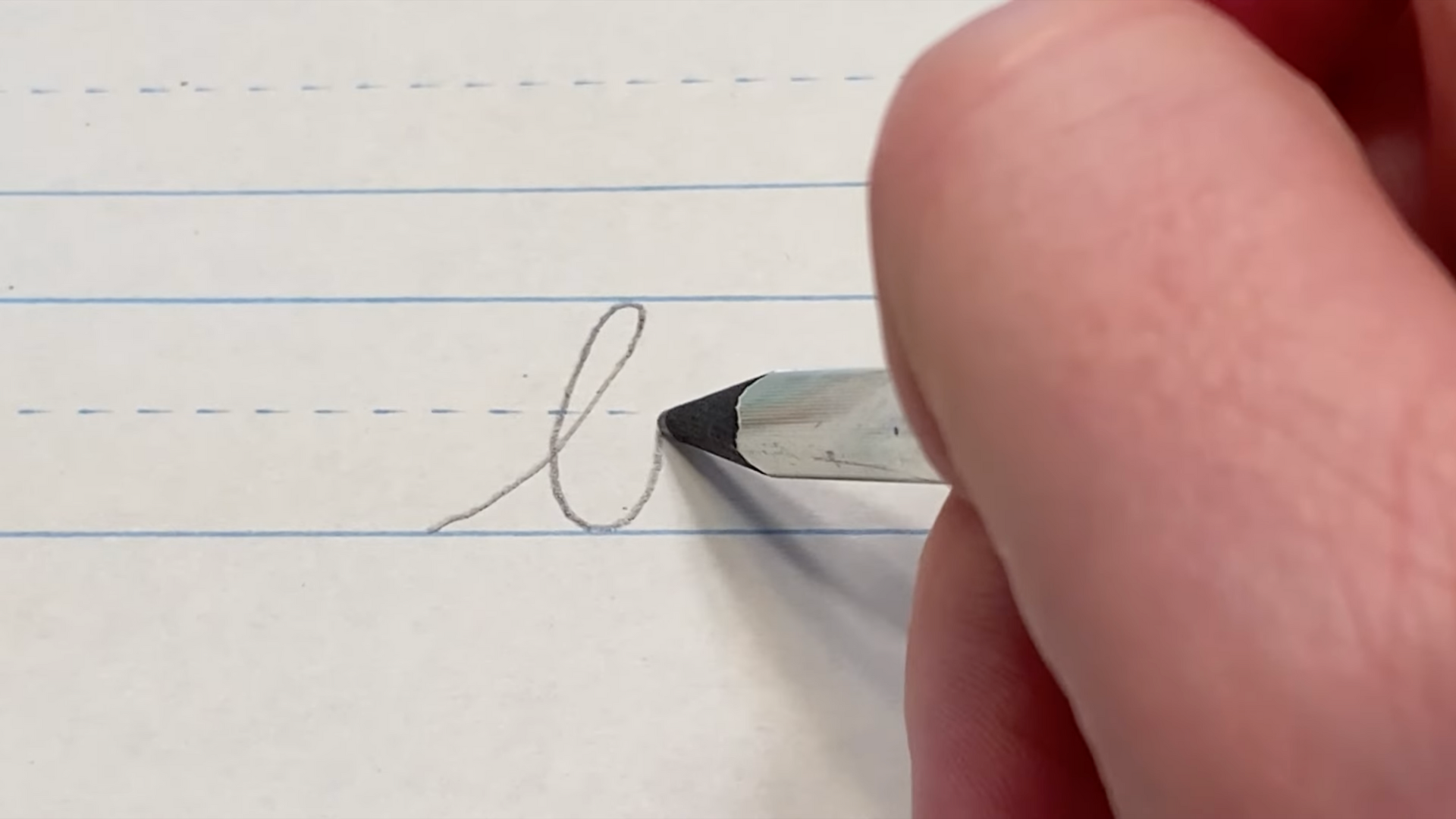 Master the Lowercase “b” in Cursive with Easy Practice Tips - Theresa ...